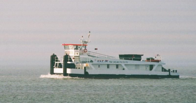 Bateau pousseur - VAL D'ARGOAT - Chantier Naval Gléhen