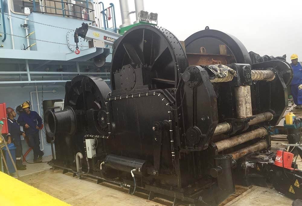 Treuil pour navire - towing winch - Fountom Marine - pour remorqueur ...