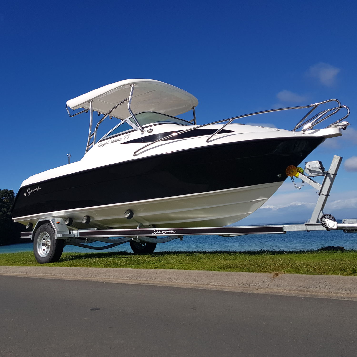 Day-cruiser hors-bord - Regal 580 RL / Regal 580 (black) / Regal 580 TT ...