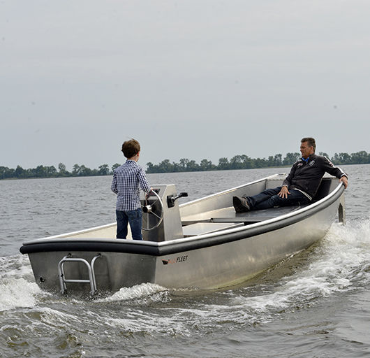 Bateau professionnel bateau pousseur / in-bord / diesel / en aluminium ...