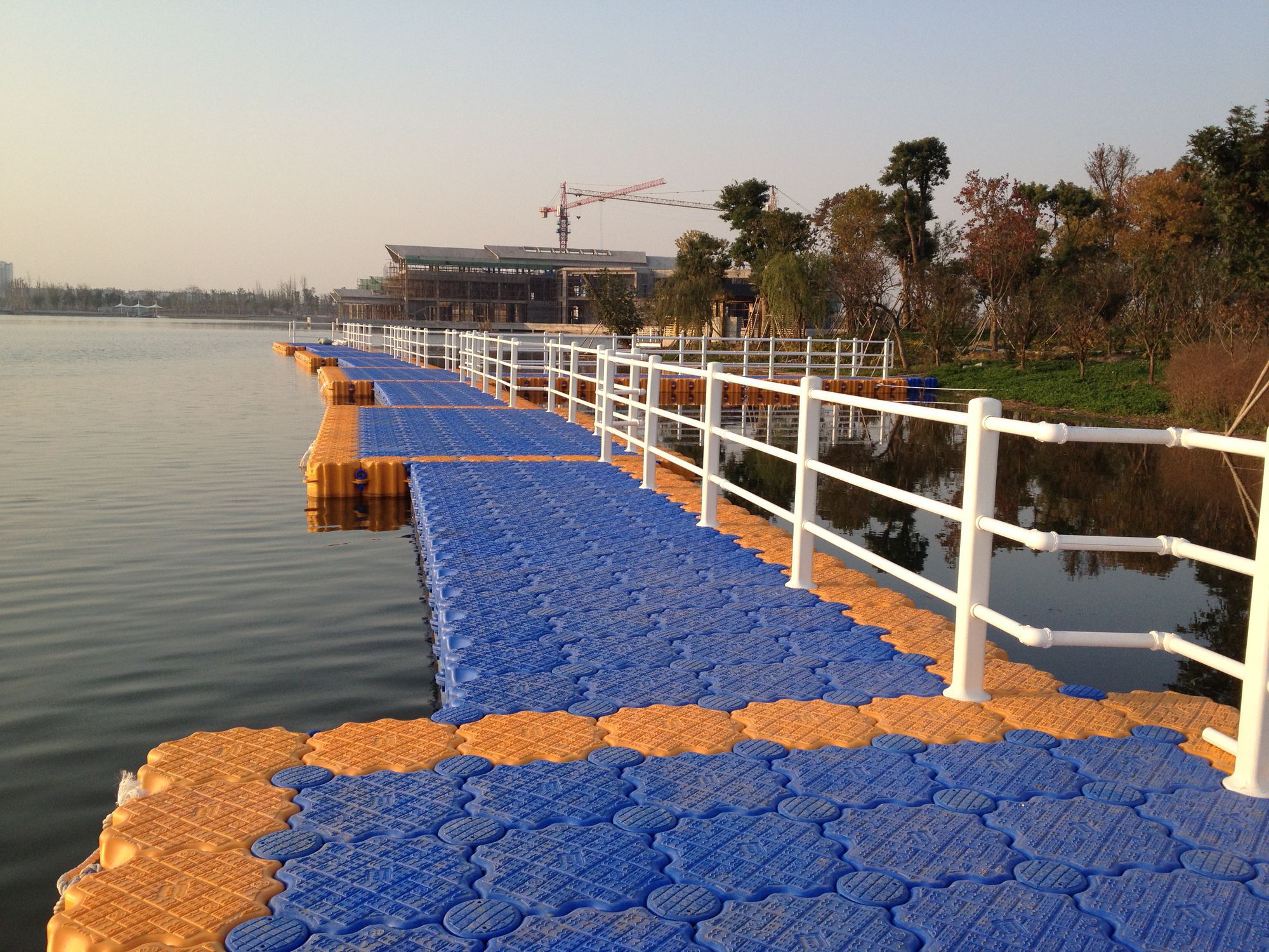 Ponton flottant - Shanghai Qihua Waterborne Engineering Construction Co ...