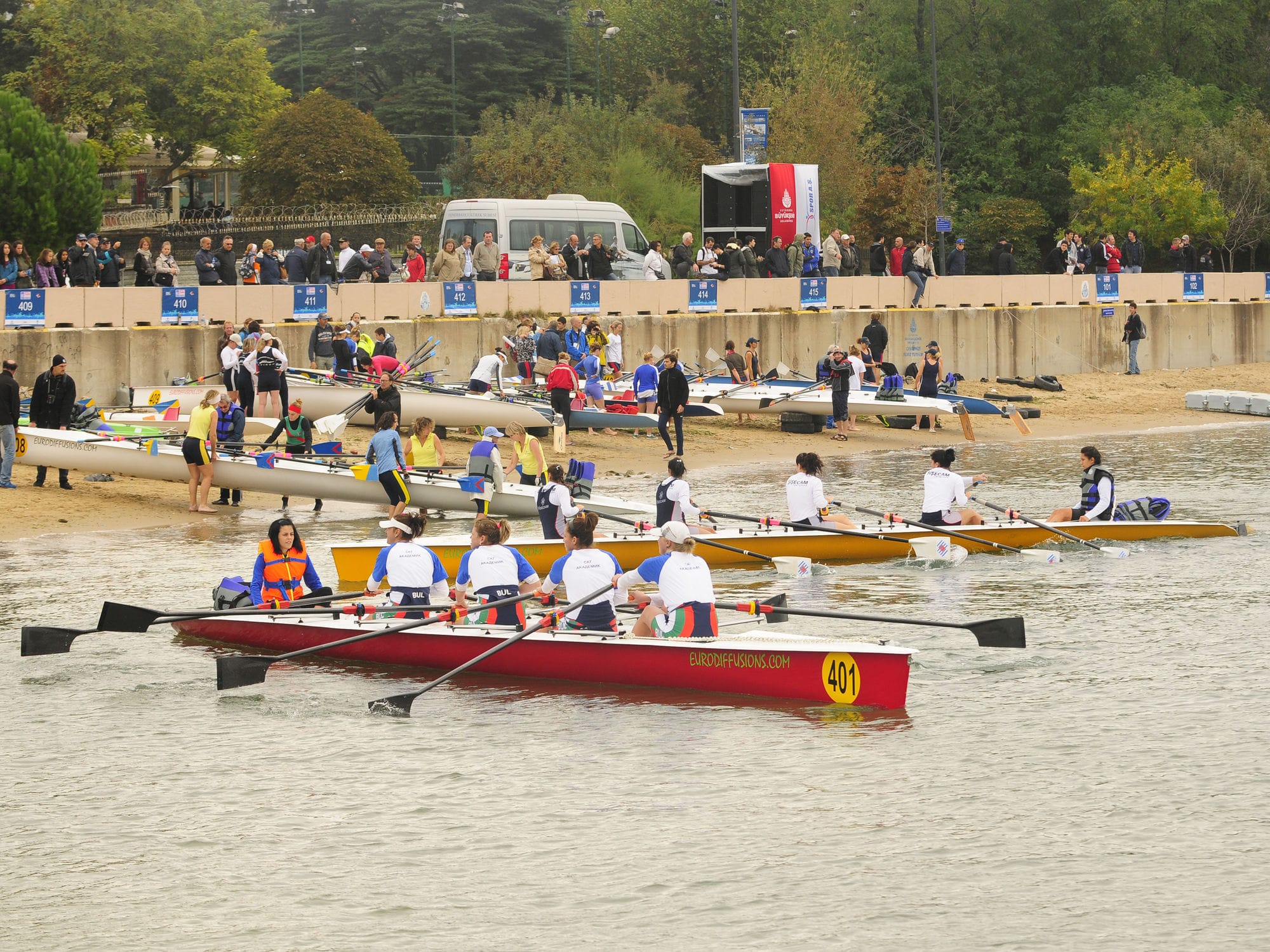 Bateau d'aviron de loisir - Y 35 club - Rowing Sport boats - quatre de ...