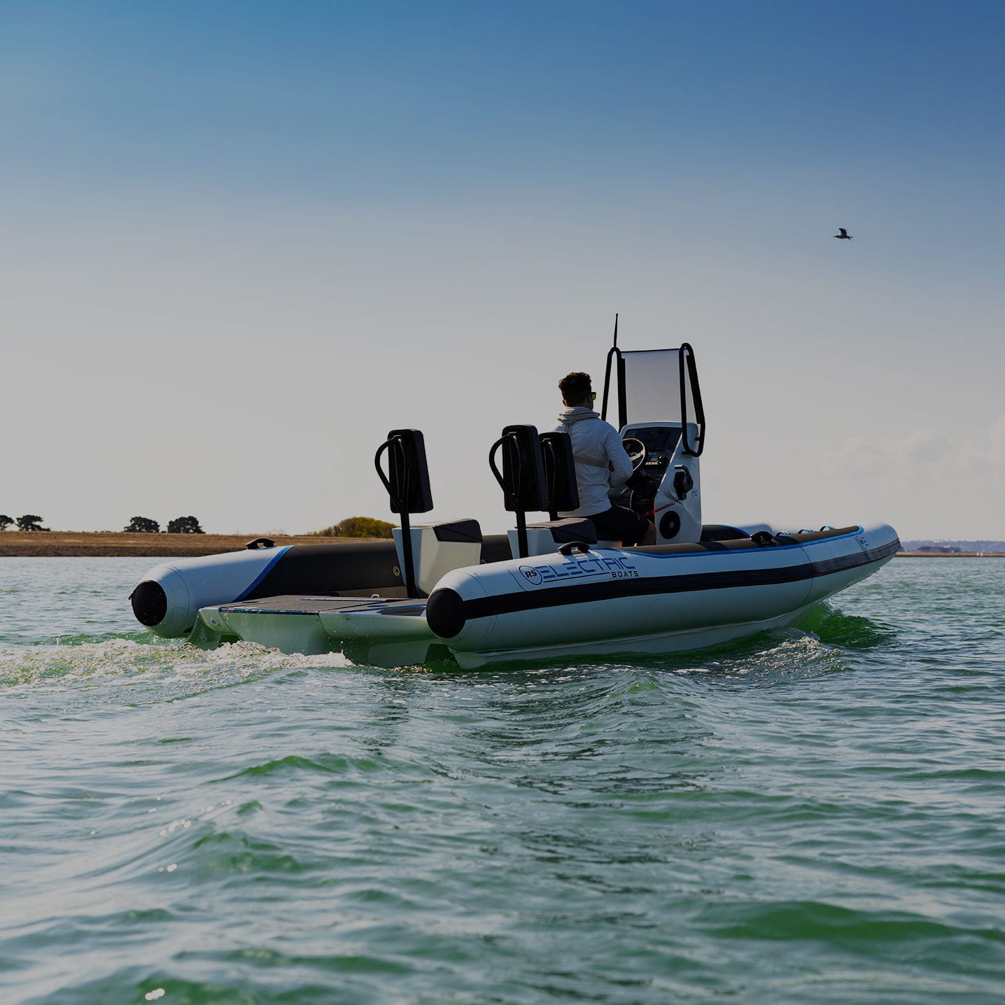 Bateau pneumatique in-bord - Pulse 63 - RS Electric Boats Ltd ...