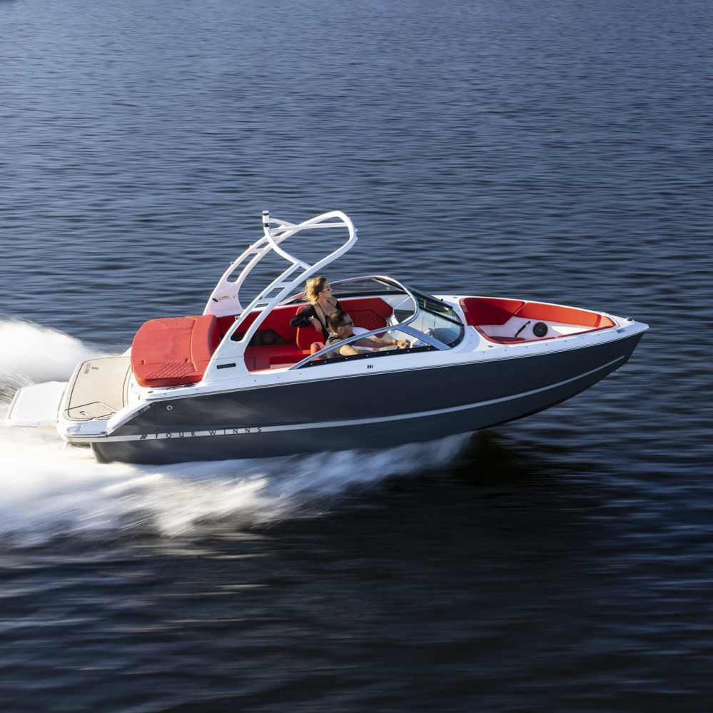 Runabout in-bord - H1 - Four Winns - à double console / bow-rider / open