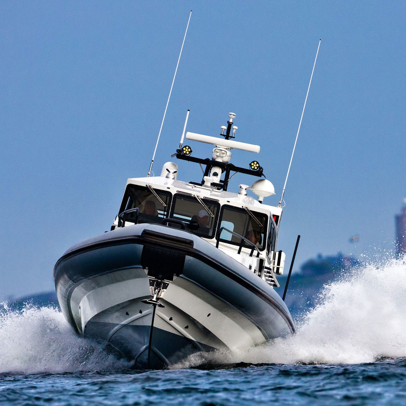 Bateau pneumatique hydrojet - 52 - RUPERT MARINE - semi-rigide / à ...