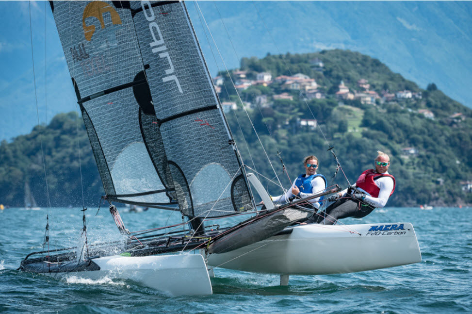 Catamaran de sport pour raid côtier - F20 Carbon - Nacra Sailing ...
