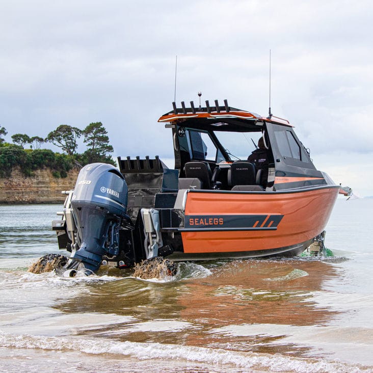 Bateau de pêche-promenade hors-bord - 8.5M - Sealegs International ...