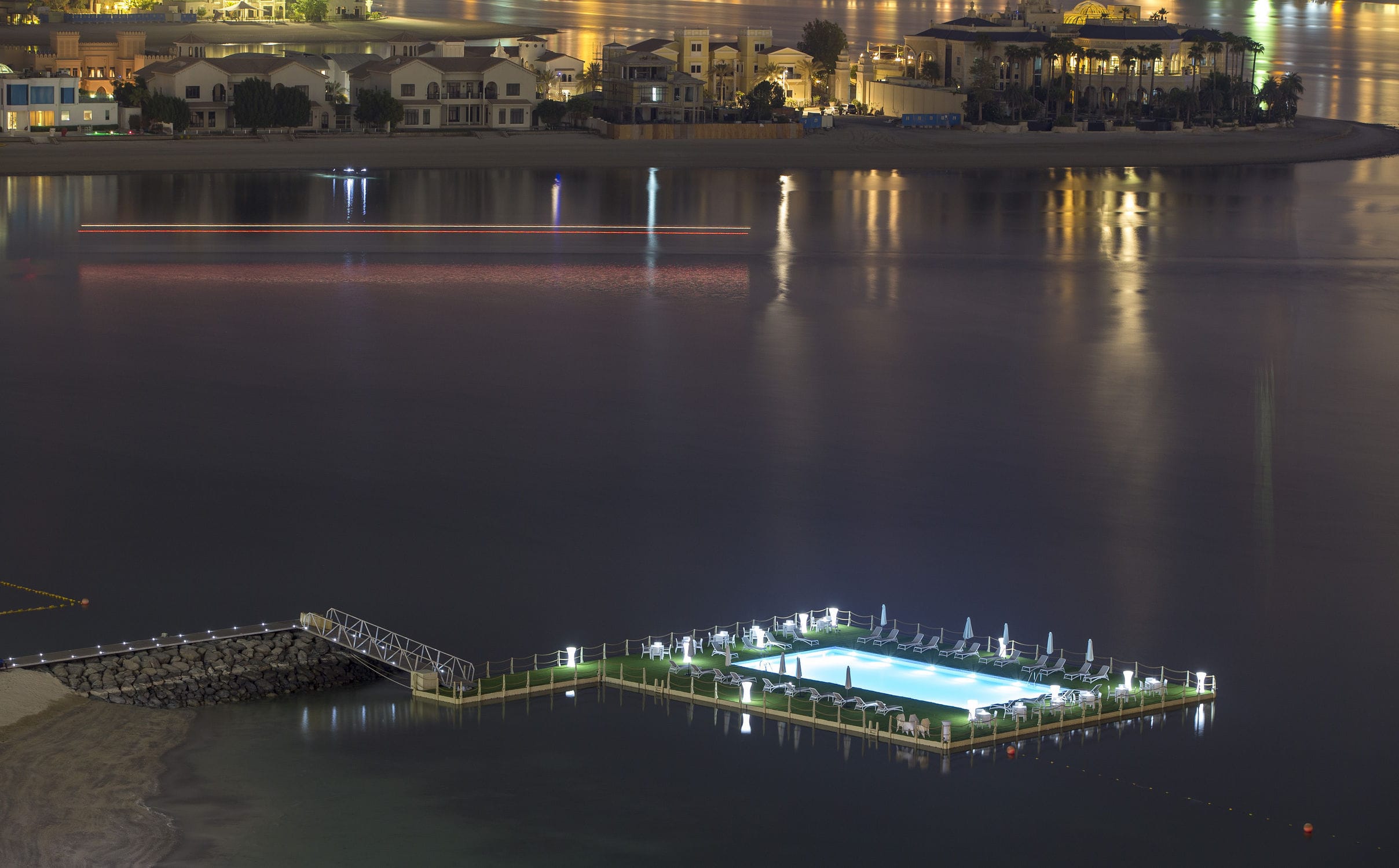 Piscine flottante - Fresh Water Swimming Pool - PMS DOCK MARINE SYSTEMS ...