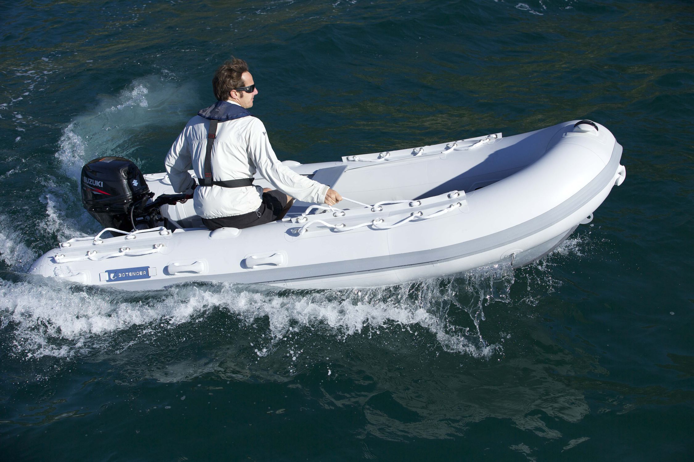 Bateau pneumatique hors-bord - 390 - 3D MARINE - RIB / en aluminium ...