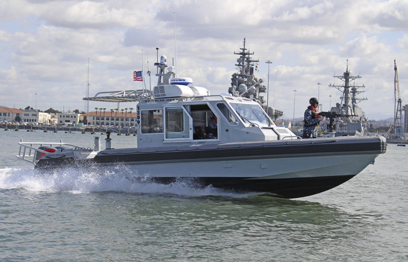 Bateau de surveillance - 32 DEFIANT - Metal Shark Aluminum Boats - hors ...