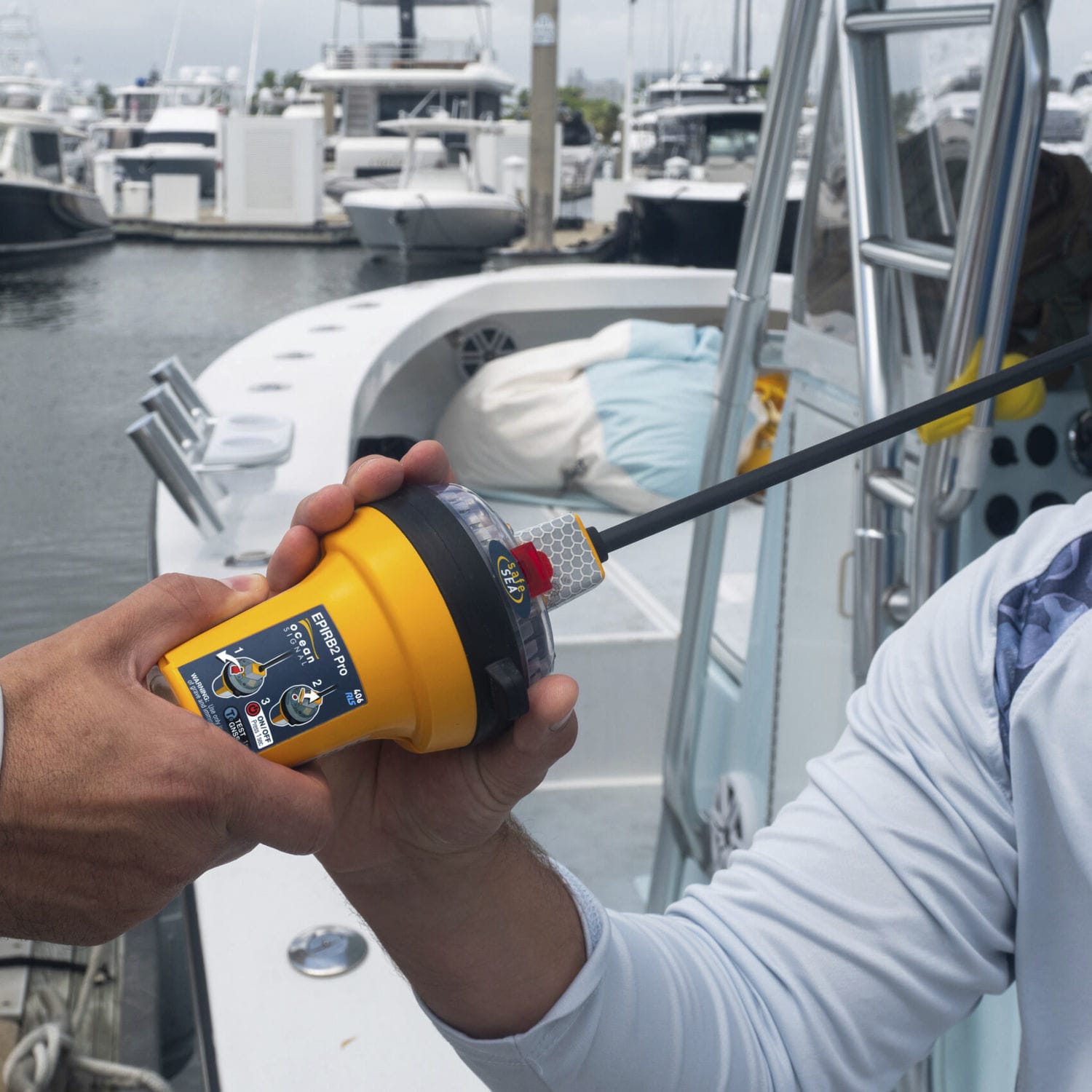 Balise de détresse marine - 2 Pro - Ocean Signal - GPS / catégorie 2