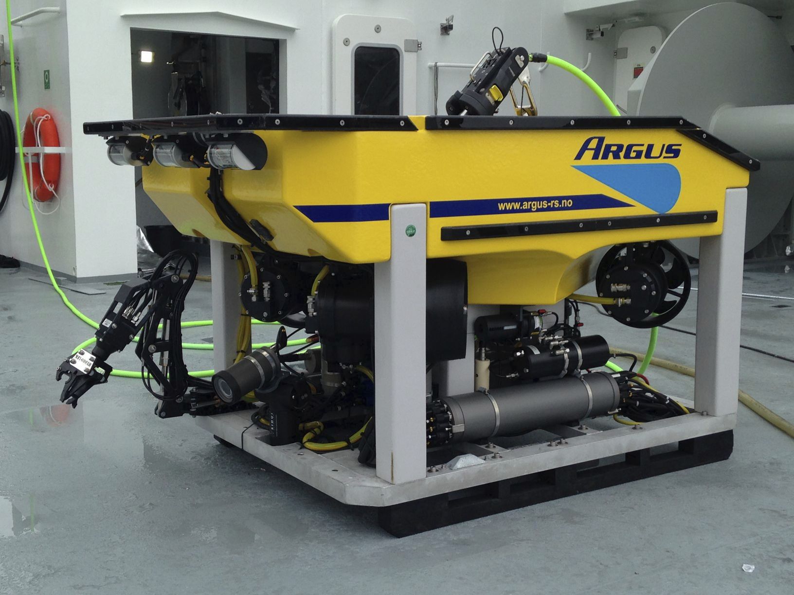 ROV sous-marin d'intervention - Mariner - Argus Remote Systems AS