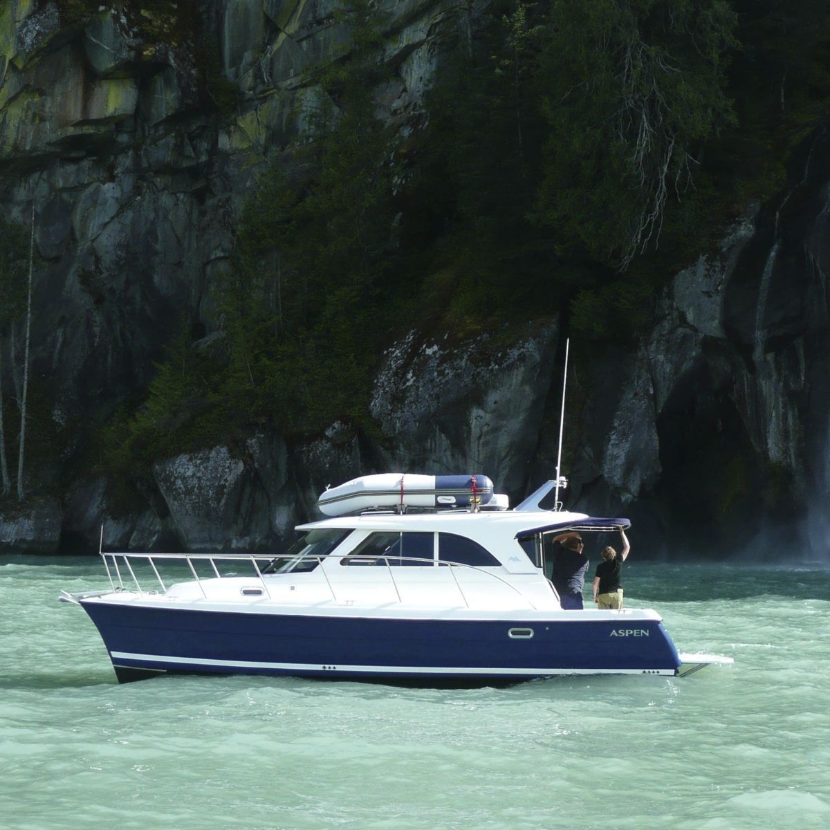 Cabin-cruiser catamaran - C90 - Aspen Power Catamarans - in-bord / à ...