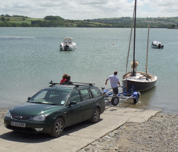 Voilier day-sailer - BayRaider - Swallow Yachts - cockpit ouvert / mât ...