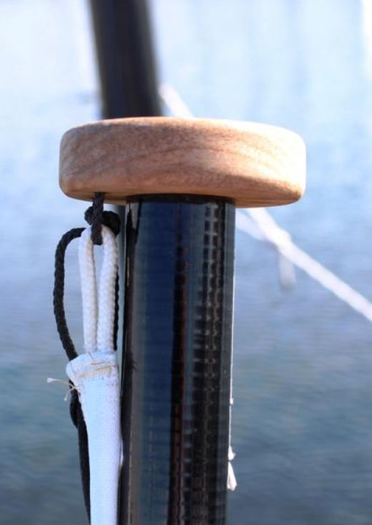 Hampe de pavillon pour voilier - 41400008 - OLEU WATERSTPORTS - en carbone