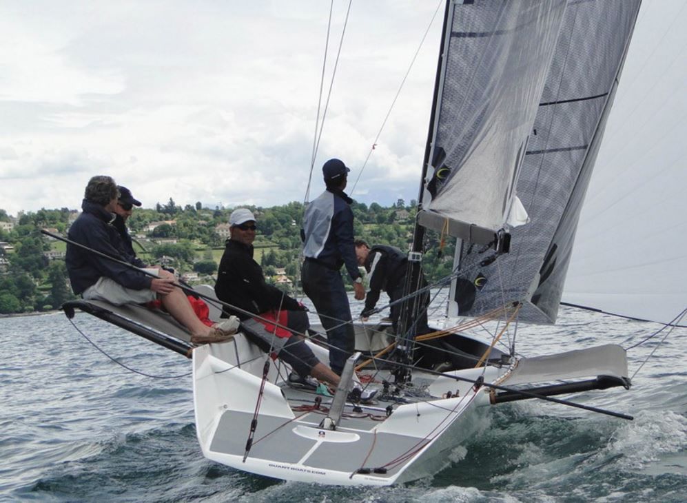 Monocoque / de course / cockpit ouvert / à foil - Q28 - Quant Boats
