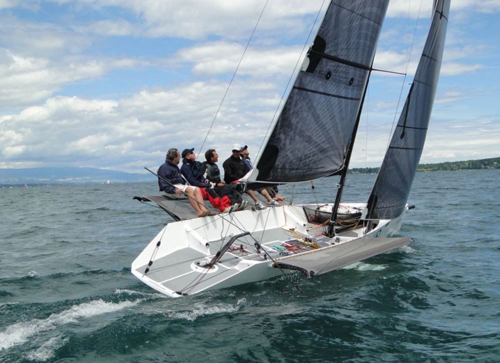 Monocoque / de course / cockpit ouvert / à foil - Q28 - Quant Boats