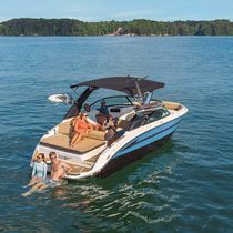 Deck-boats de wakeboard Sea Ray - Tous les produits sur NauticExpo
