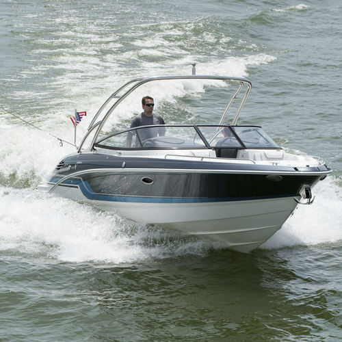 Runabout in-bord - 270 - Formula - à double console / bow-rider / open